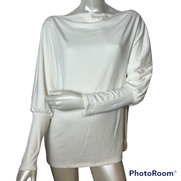 Gibson | Tops | Ivory White Gibson Boat Neck Neck Long Sleeve Top ...